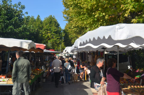 Les 8 plus beaux marchés de provence
