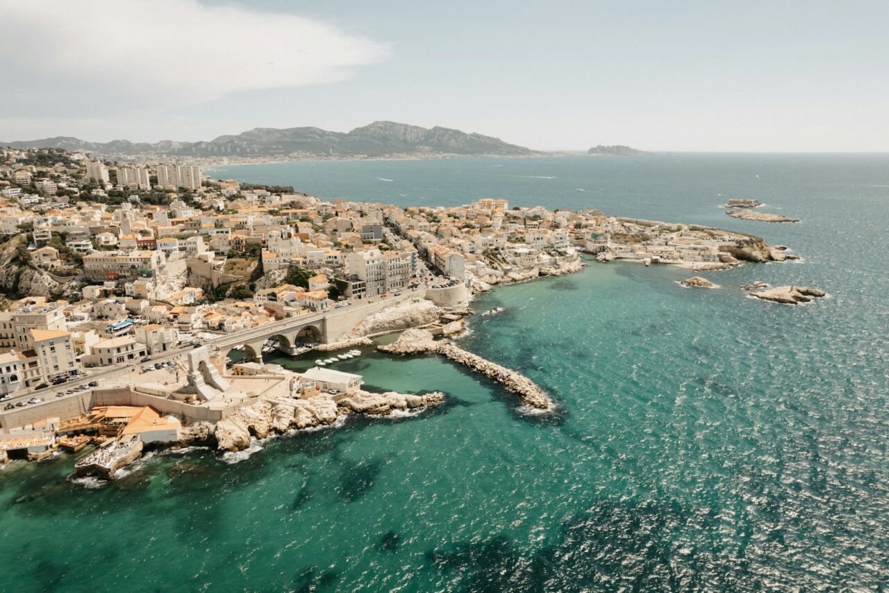 Les plus belles villes et villages du sud de la France 😍 (Bord de Mer ...